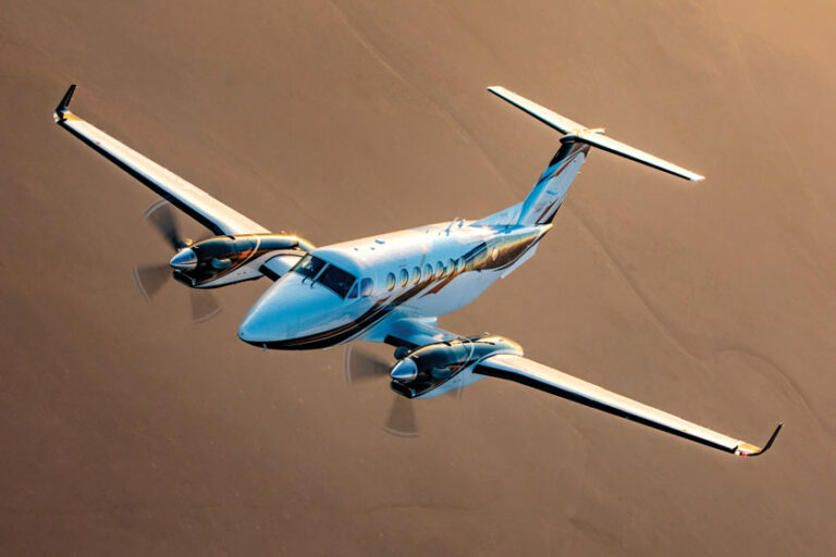These 7 Private Jets can Easily Land on Short Runways